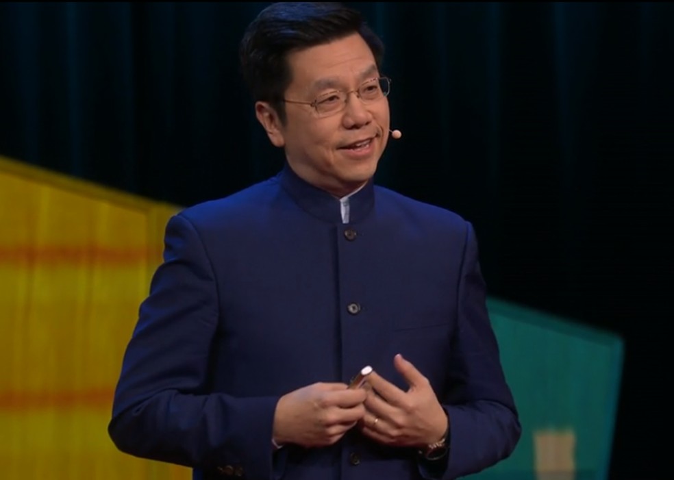 Kai-Fu Lee explica como inteligência artificial ajuda a China a ...