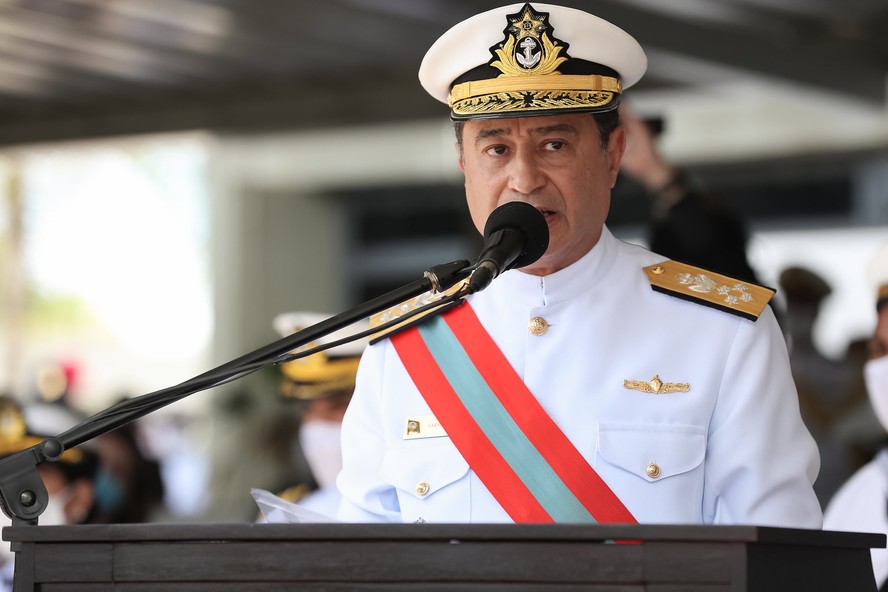 Primeira Turma do STF condena almirante Almir Garnier a 24 anos de ...