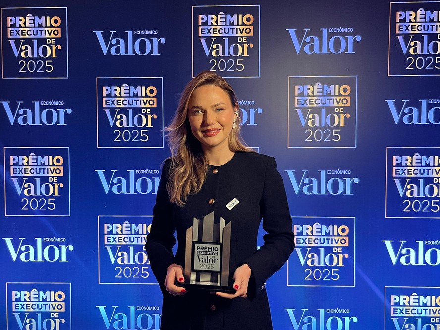 Executivo de Valor: Raquel Reis da SulAmérica é premiada na categoria ...