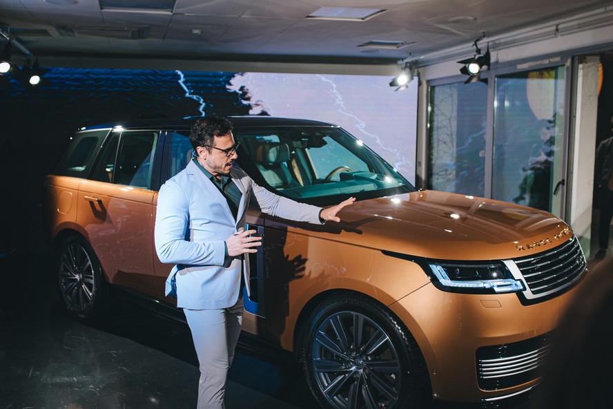 Com carros de até R$ 2,7 milhões, Range Rover investe no marketing da ...