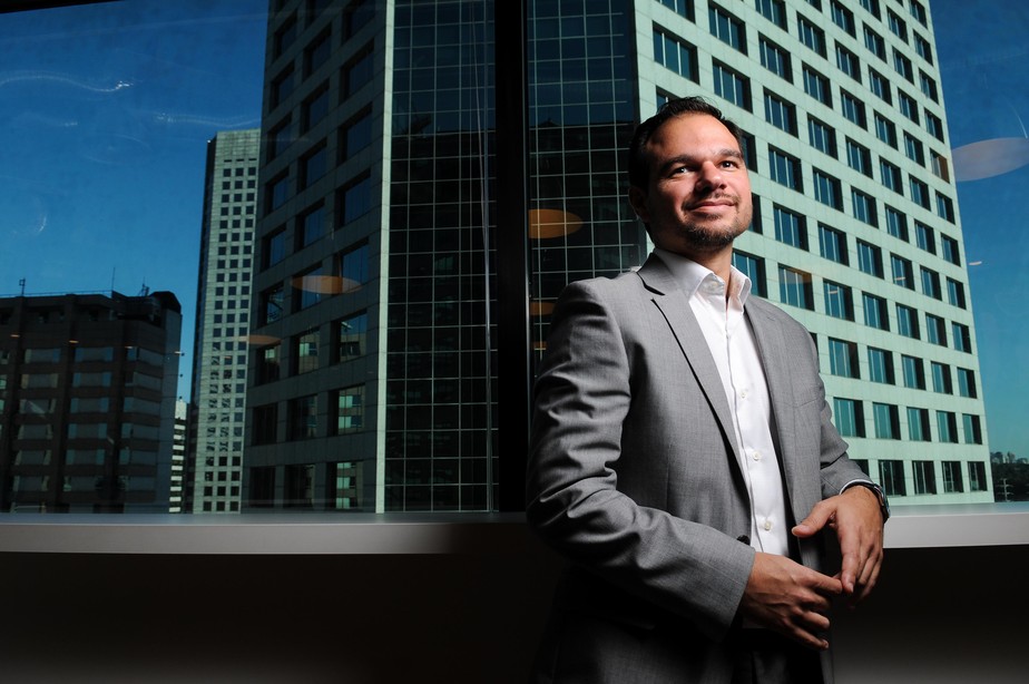 AES anuncia Rogério Jorge como CEO e José Simão como diretor financeiro | Empresas | Valor Econômico