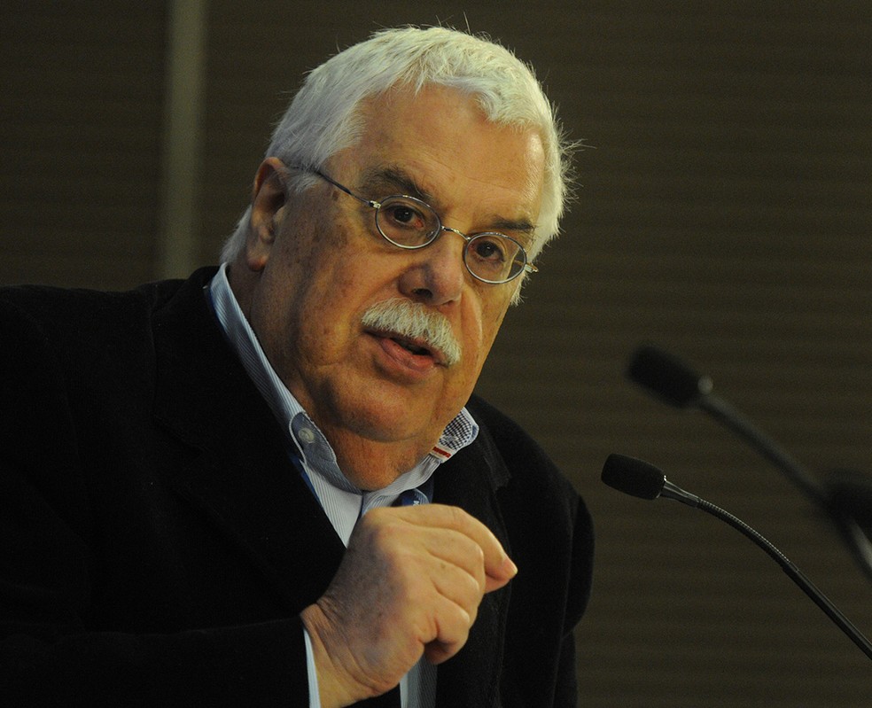 Ex-presidente do BC e economista rigoroso, Pastore morre aos 84 anos ...