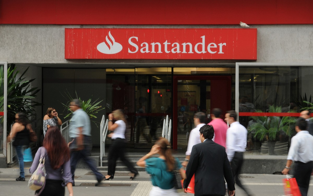 Santander busca aquisição em consignado | Finanças | Valor Econômico