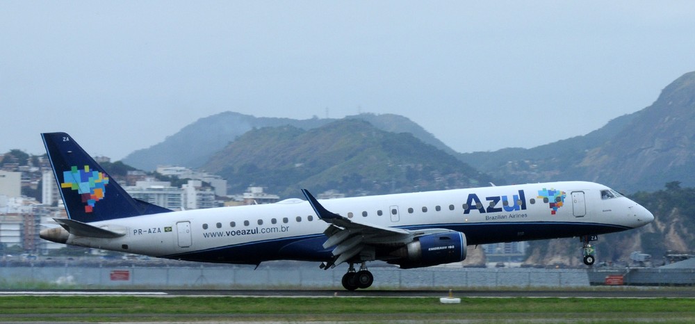 Azul aprova aumento de capital em até R$ 3,3 bilhões | Finanças | Valor ...