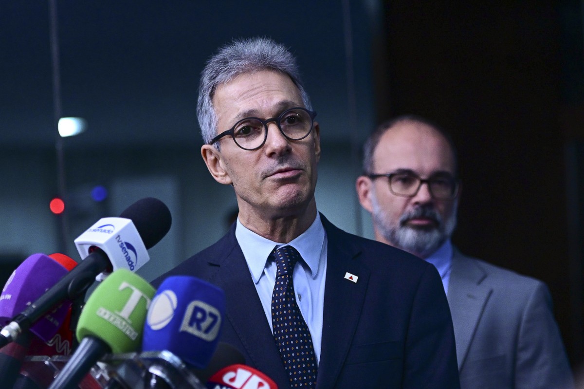 Zema sofre pressão de aliados com desconvite, mas recuo em candidatura ...