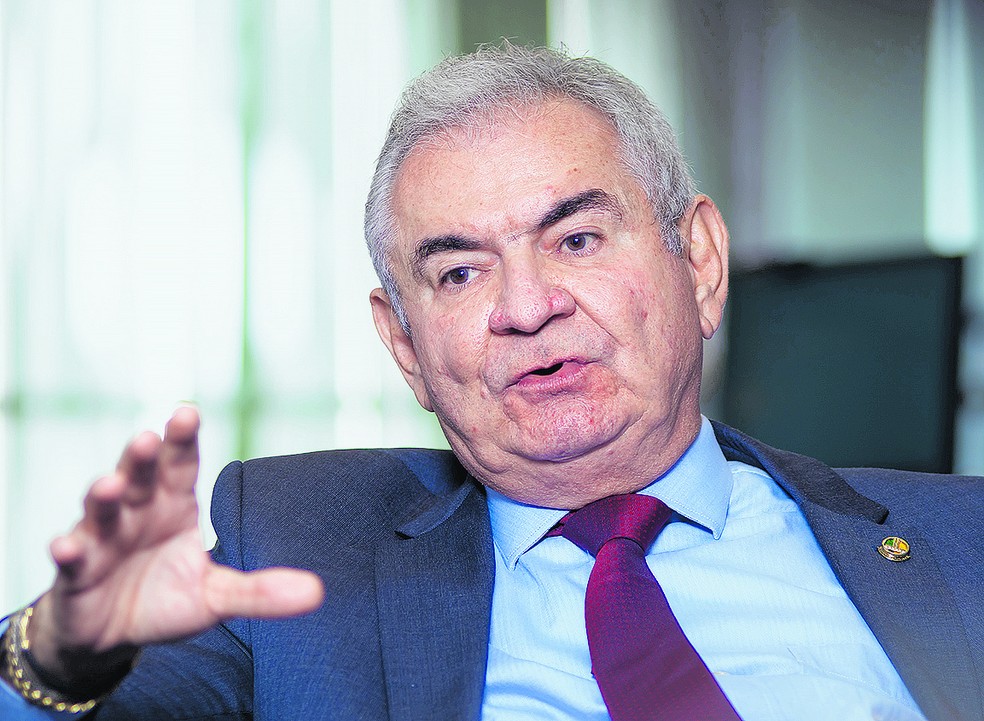 Relator do Orçamento defende corte de gastos para zerar déficit fiscal ...