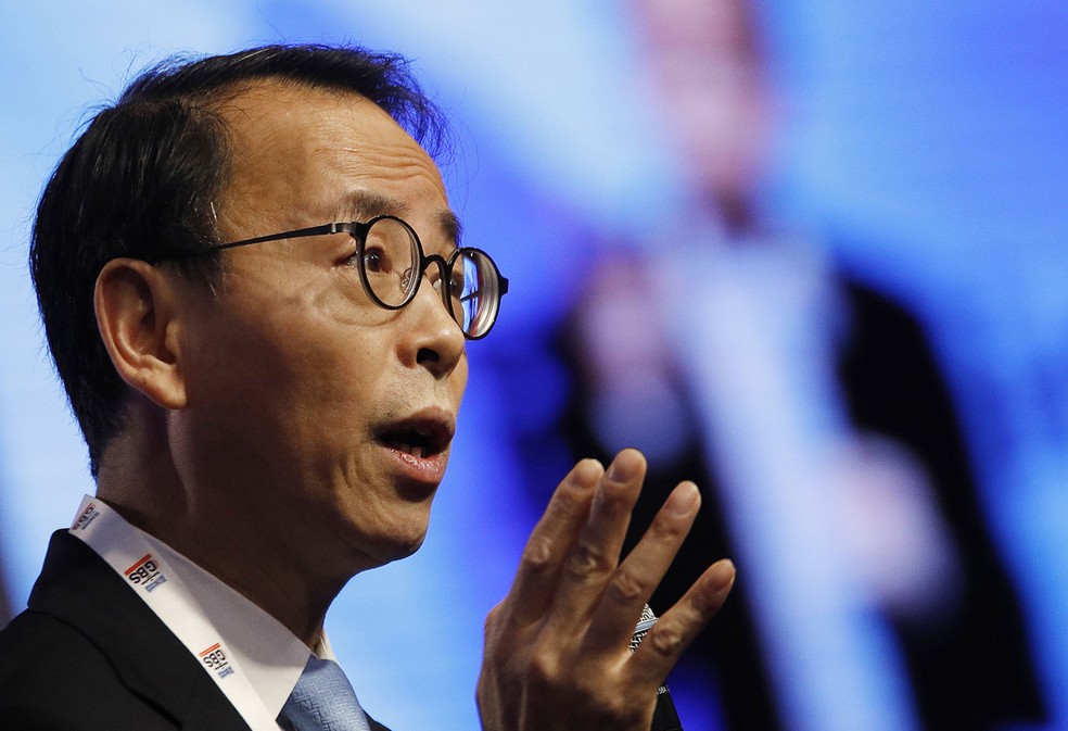 Precisamos nos preparar para crise longa, diz Xie | Mundo | Valor Econômico