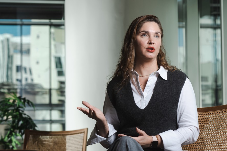 BNP Paribas reduz projeção para a Selic no fim de 2026 de 13% para 12 ...