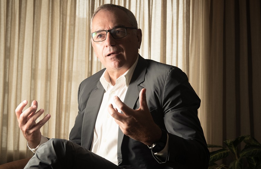 Marc Puig, o chefe do setor de beleza, dá riqueza à sua família em vez ...