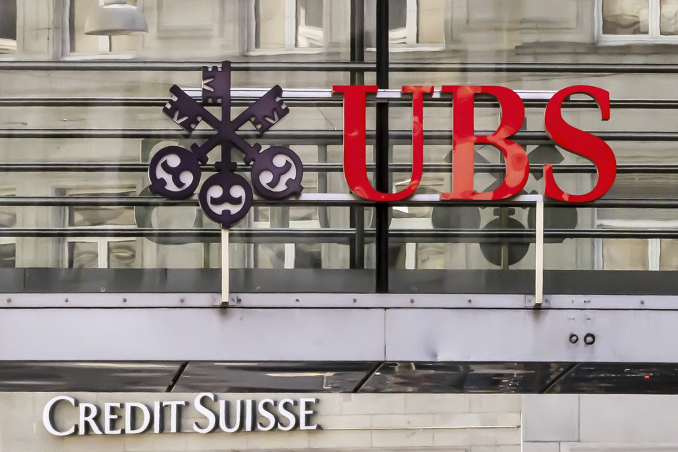 Credit Suisse sofre US$ 4,4 bilhões de saídas de fundos após ser ...