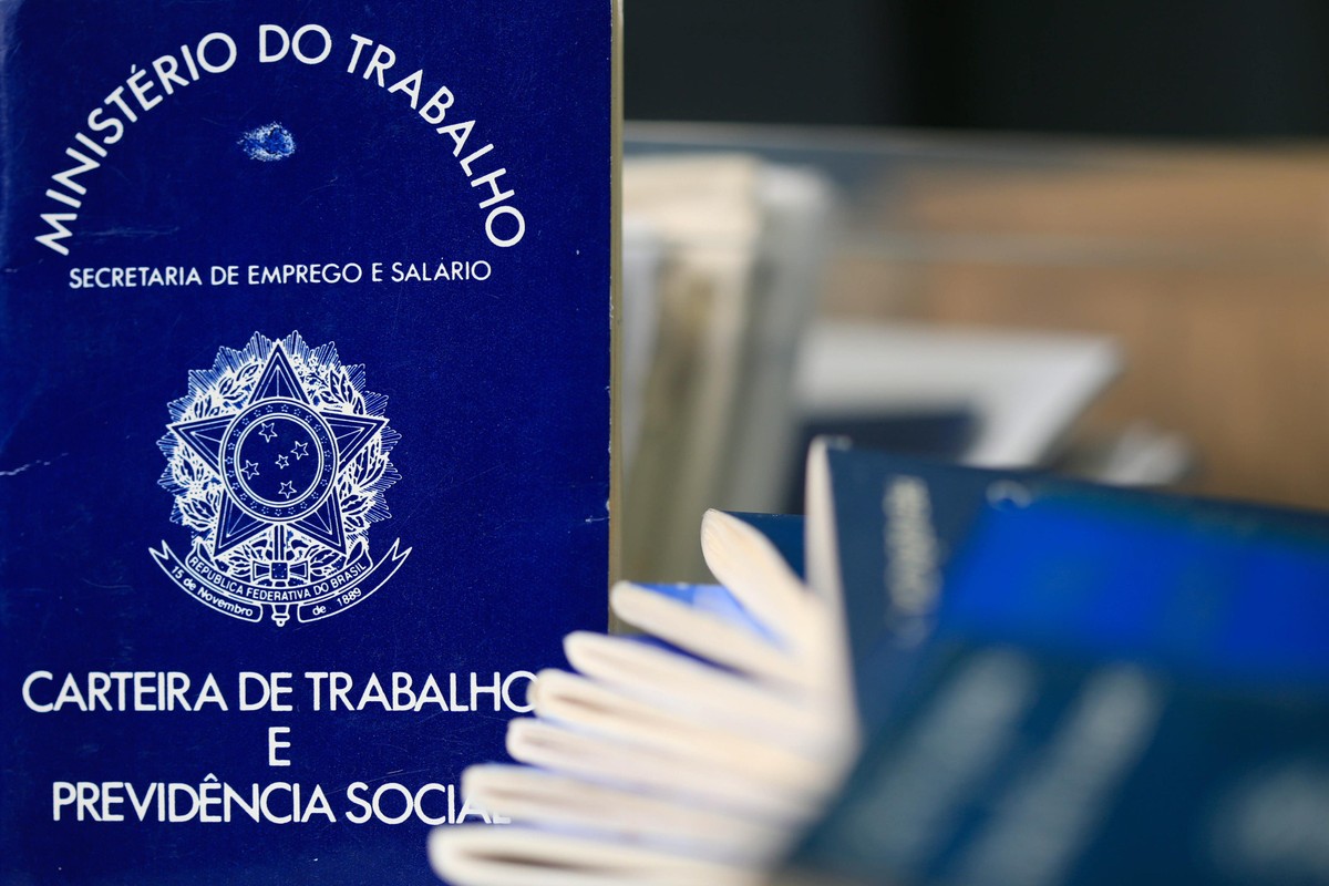 Agenda do dia: Caged, PAF 2024; Relatório Jolts | Finanças | Valor ...