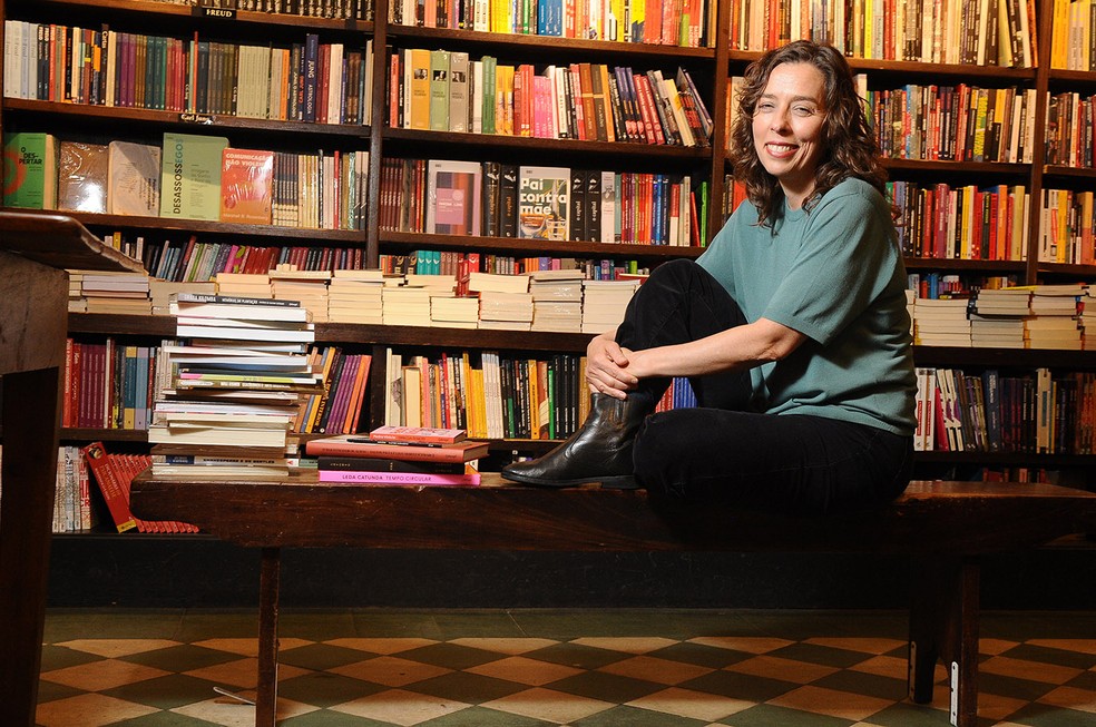 Uma editora de livros que é referência em arte e pensamento ...