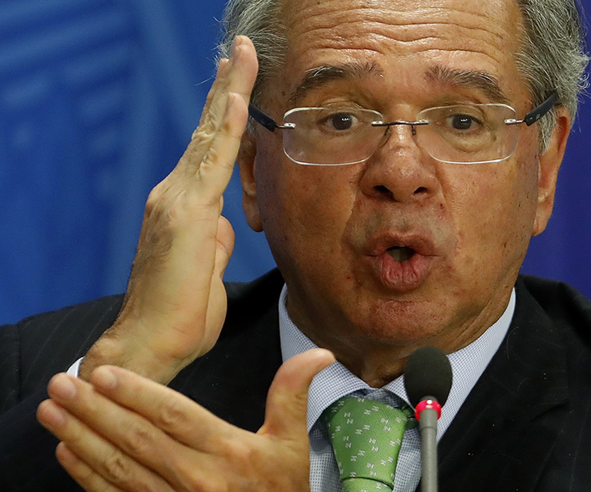 Guedes diz que não quer privatizar praias, mas terrenos em frente a ...