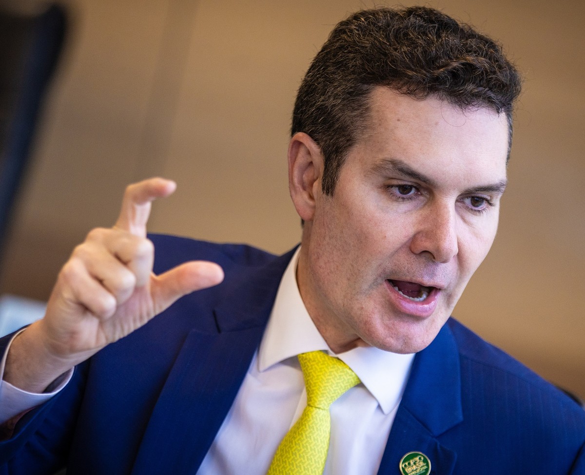 Governo quer entregar mais de 100 mil unidades do MCMV até junho de 2026, diz Jader | Brasil ...