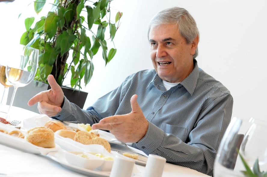 Octávio Florisbal, ex-diretor-geral da Globo, morre em SP aos 84 anos ...