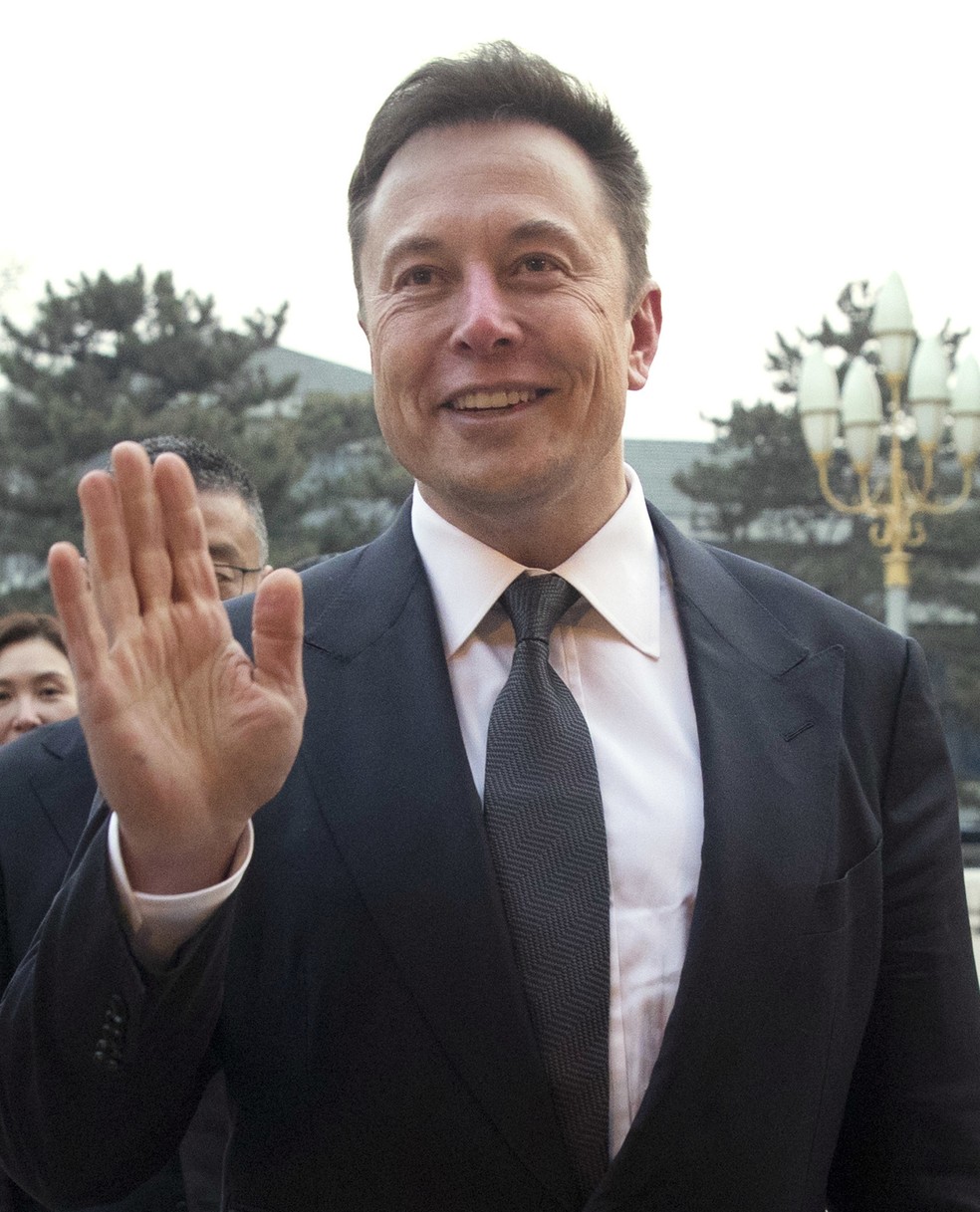 Tesla sobe 12% no dia e atinge US$ 1 trilhão de valor de mercado ...