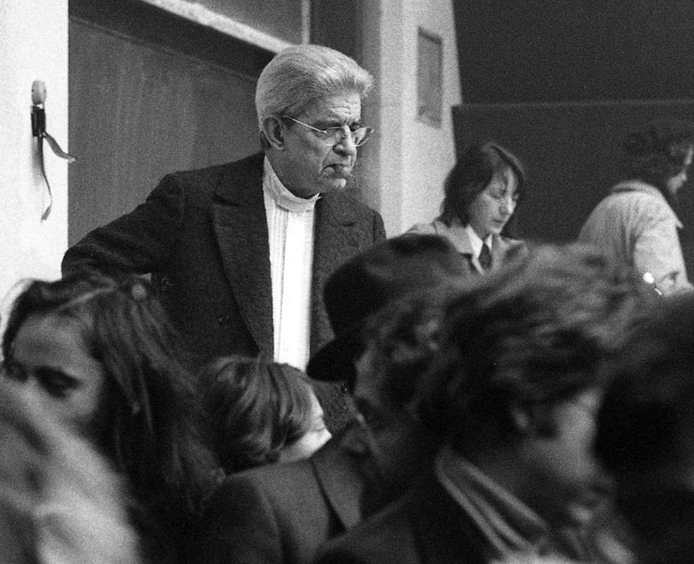 Aberto 40 anos após morte de Lacan, baú do psicanalista revela vilões e ...