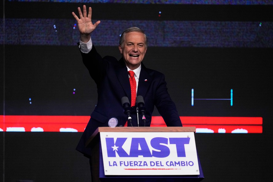 Kast abre 20 pontos de vantagem no segundo turno do Chile, diz pesquisa ...