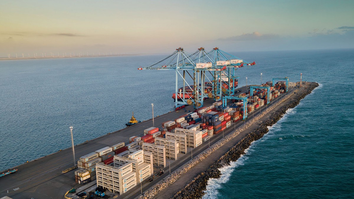 Operação nos portos já está no limite | Revista Infraestrutura e ...