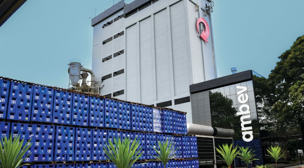Ações da Ambev têm forte alta com bom volume de vendas no Brasil ...