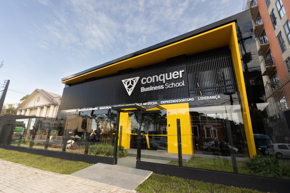 Com mais de 400 alunos matriculados, Conquer inaugura unidade flagship em Curitiba e planeja ...