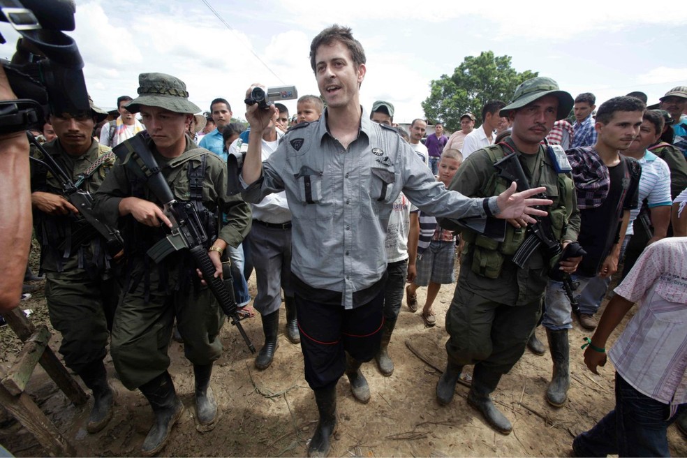 Jornalista francês é libertado pelas Farc, na Colômbia | Mundo | Valor ...