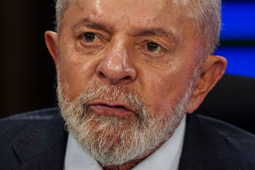 Maioria acha que Lula não merece novo mandato em 2026, aponta pesquisa ...