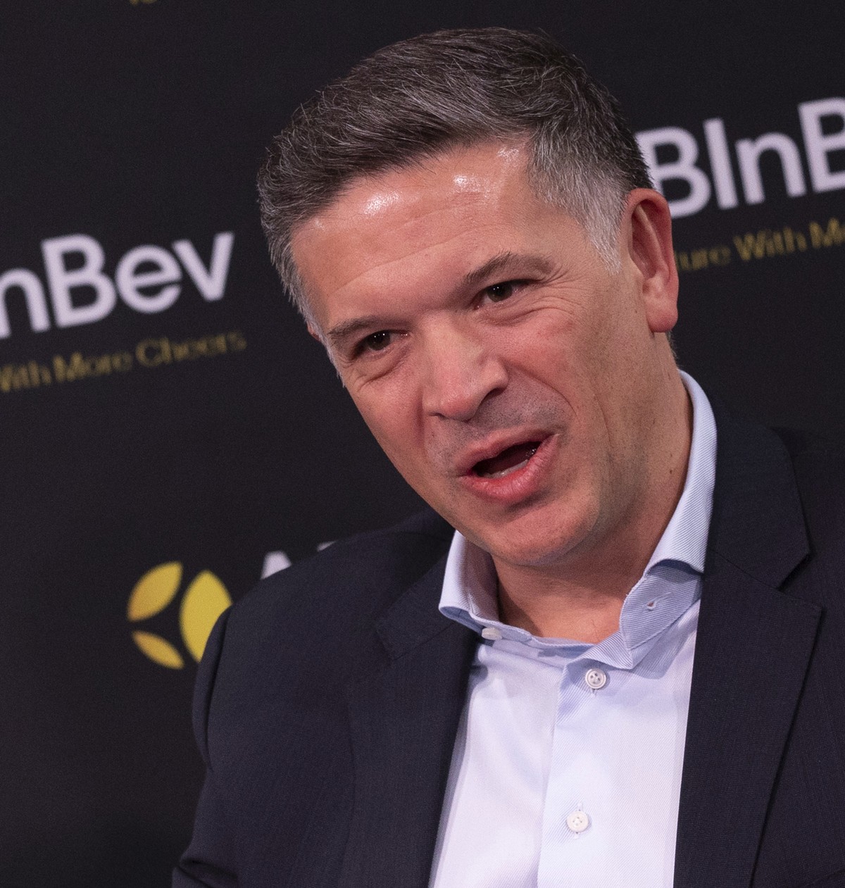 Método da China inspira o CEO global da AB InBev | Empresas | Valor ...