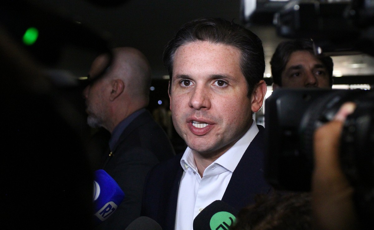 Motta pede ao governo retirada da urgência do PL do fim da escala 6x1 ...
