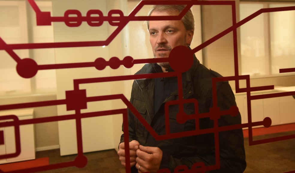 Na pandemia, novo CEO da PwC vive na montanha-russa | Empresas | Valor ...