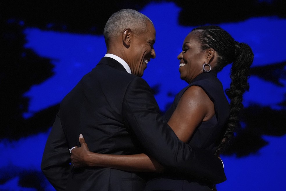 Análise: Lado a lado, os Obamas mostram como os EUA mudaram | Mundo ...