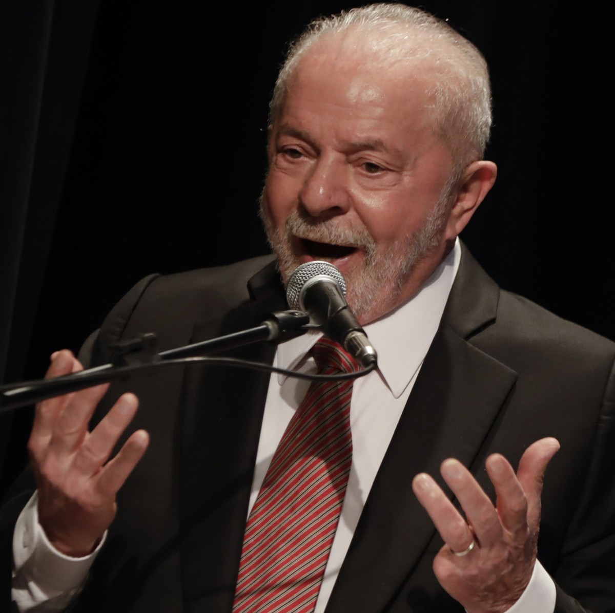 Lula faz mudanças na composição de Comissão de Ética Pública | Política ...