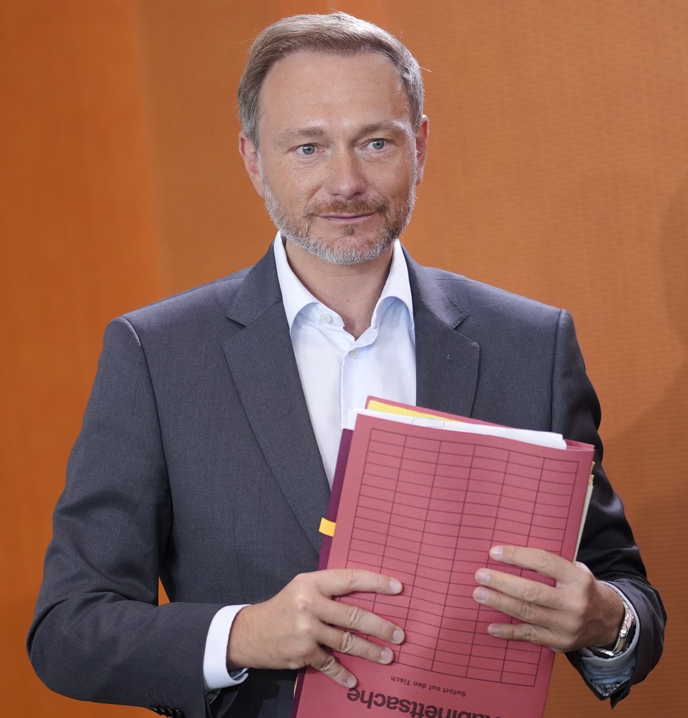 Maiores economias da Europa se comprometem a adotar imposto mínimo ...