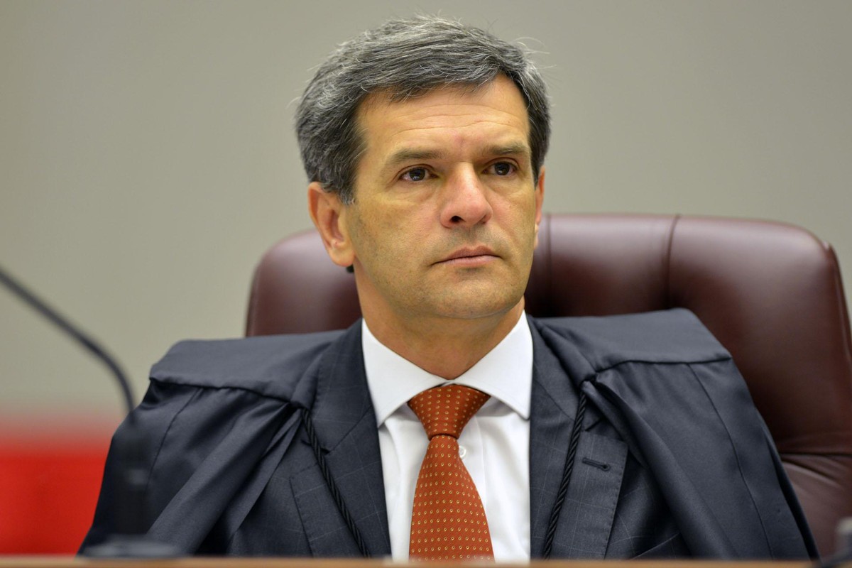 STJ cancela tese que isentava o terço de férias de contribuição ...
