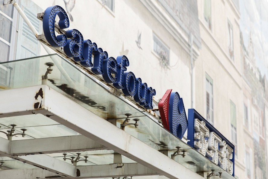 Carrefour vai investir US$ 3,5 bi no comércio eletrônico para expandir ...