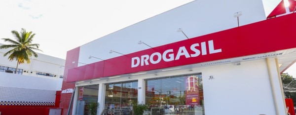 Raia Drogasil registra lucro de R$ 187 milhões no 4º trimestre, queda ...