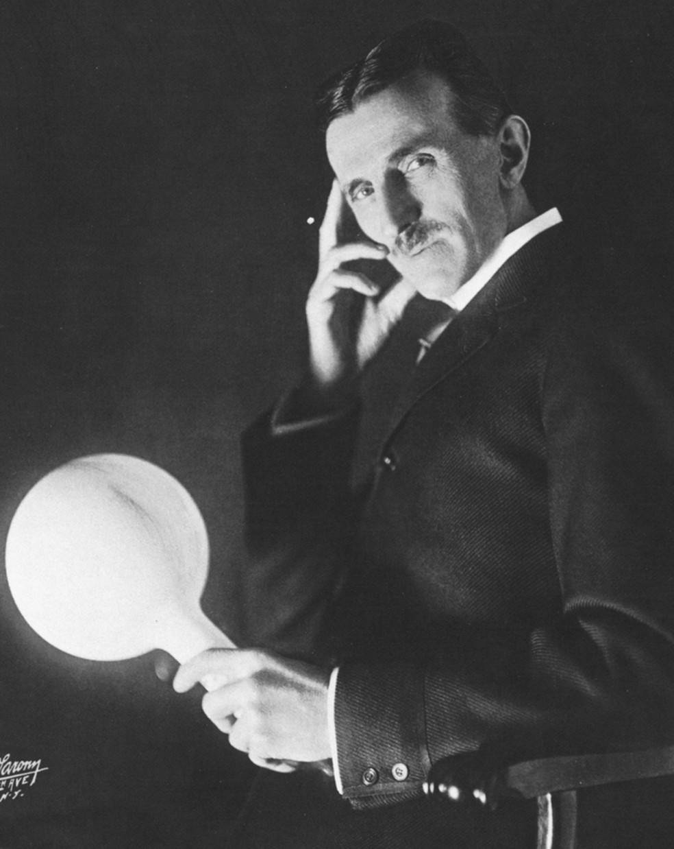 Tesla: conheça a vida do cientista dividido entre a genialidade e a ...