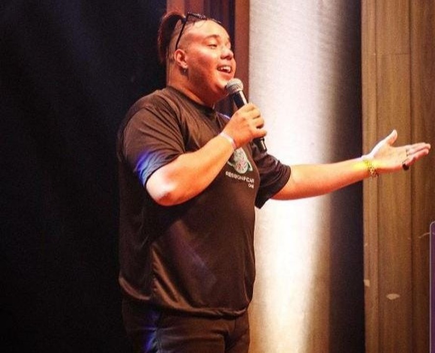 Ator e roteirista ganha espaço com produção de mininovelas | Dino ...