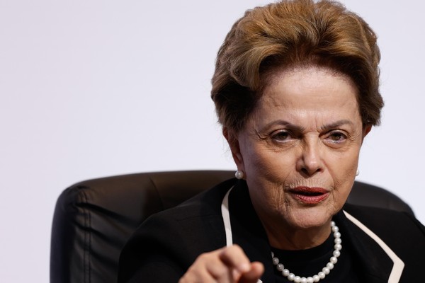 Lula oferece jantar a Dilma e reúne ex-integrantes do governo ...