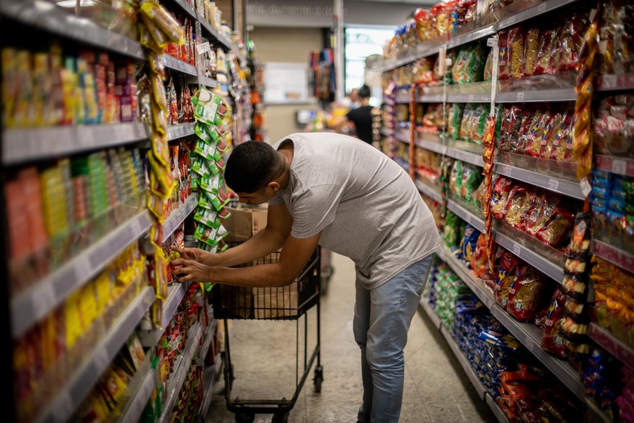 Vendas dos supermercados crescem 1,6% no 3º trimestre e puxam varejo ...