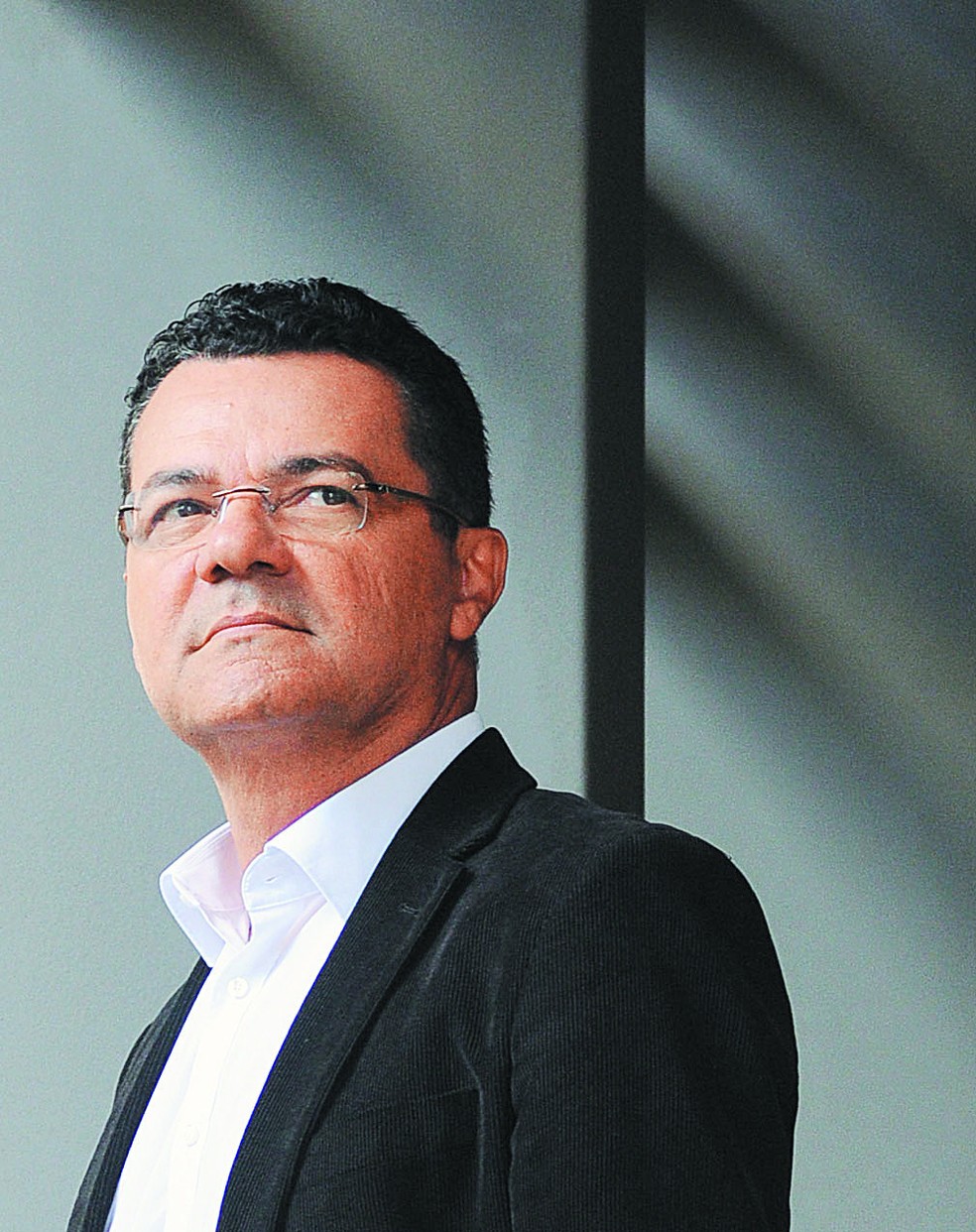 A economia já está desconectada da política, diz Botelho | Empresas ...