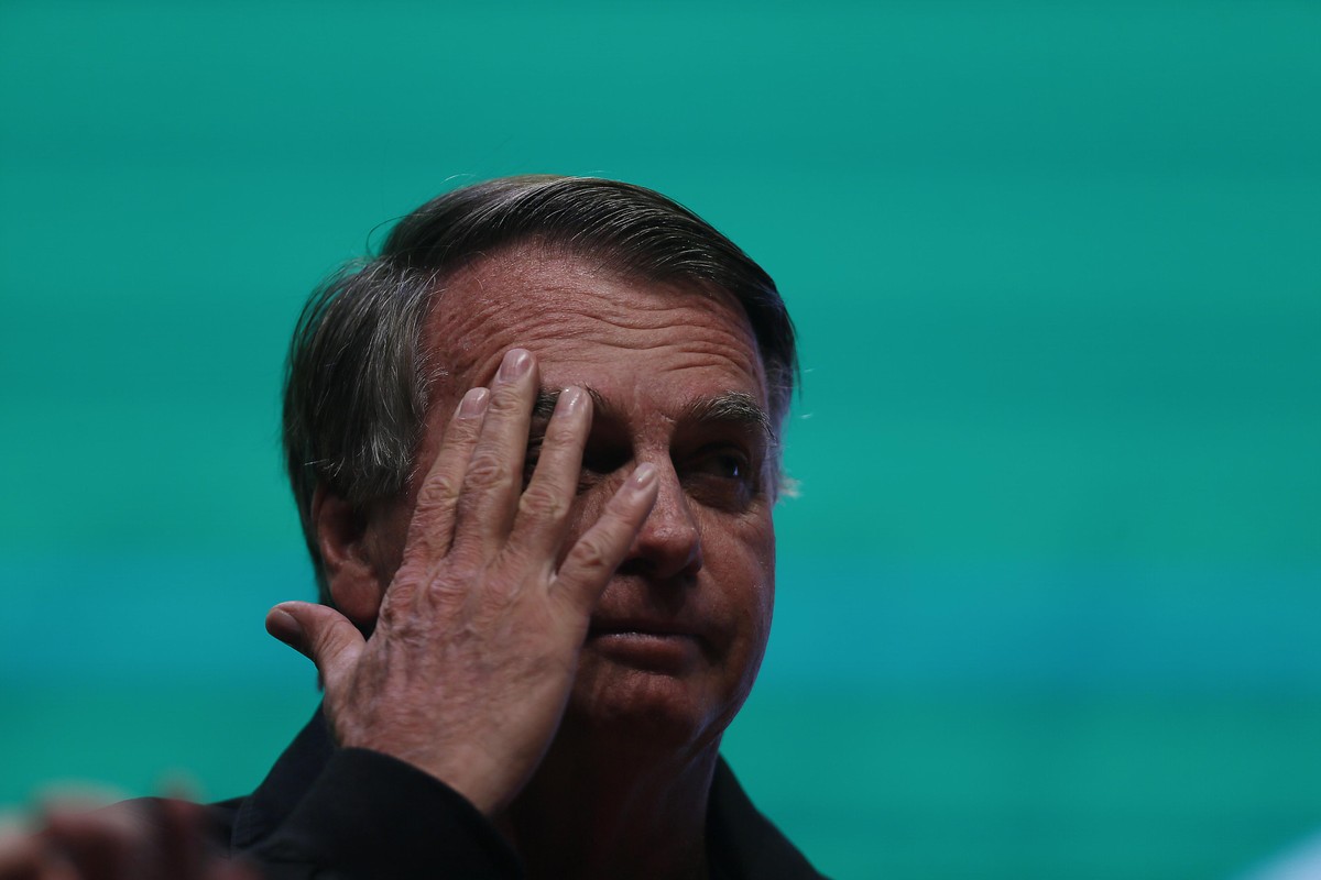 Defesa de Bolsonaro tem até esta quinta-feira para apresentar defesa prévia sobre denúncia da ...