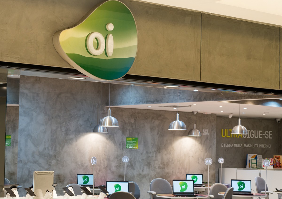 Saída de Rodrigo Abreu da presidência da Oi prepara terreno para a ...