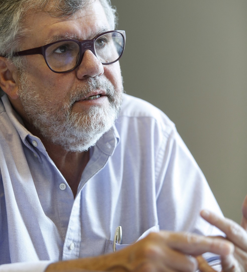 Na revisão do PIB, P&D sai do consumo e vira investimento | Brasil ...