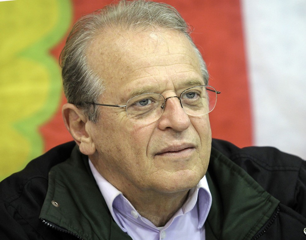 Tarso diz que PT precisa promover troca de comando | Política | Valor ...