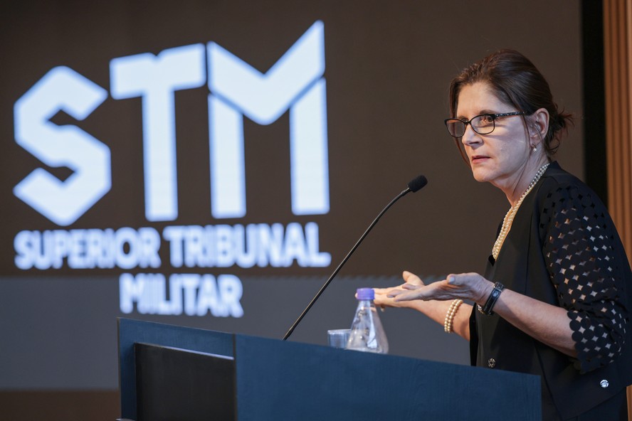 STM julgará expulsão de Bolsonaro das Forças Armadas o mais rápido ...