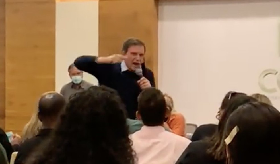 Vídeo mostra Crivella xingando Doria; prefeito se desculpa por ...