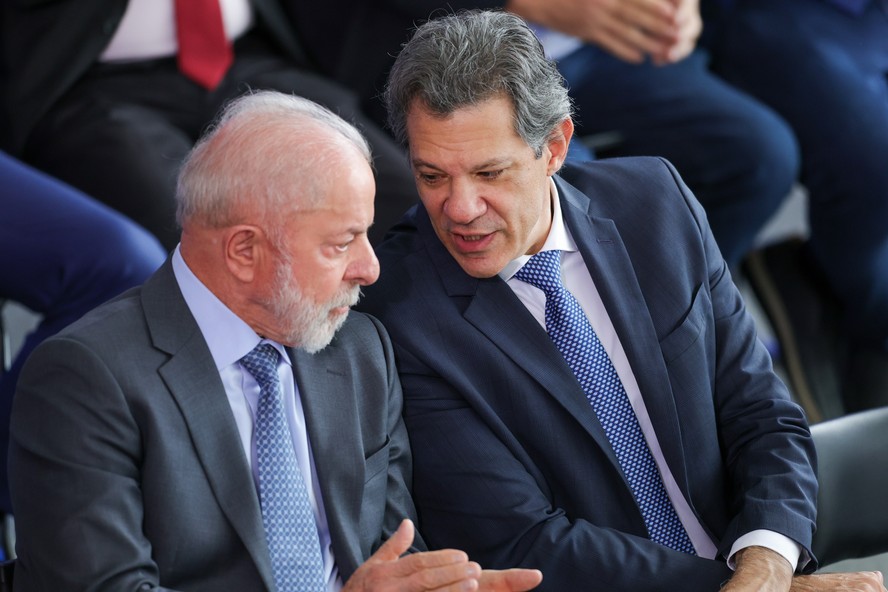 Haddad vai conversar com Alckmin e Lula antes de definir se será ...